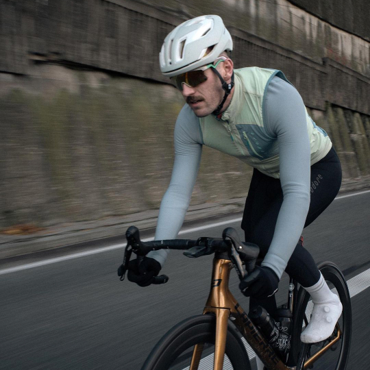 Signature Gloves Black